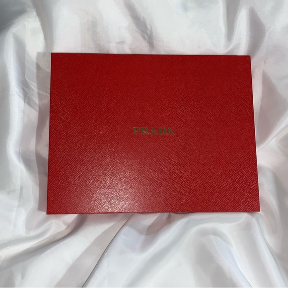Prada | Office | Nib Prada Lunar New Year Red Envelope Gift Set 224 ...